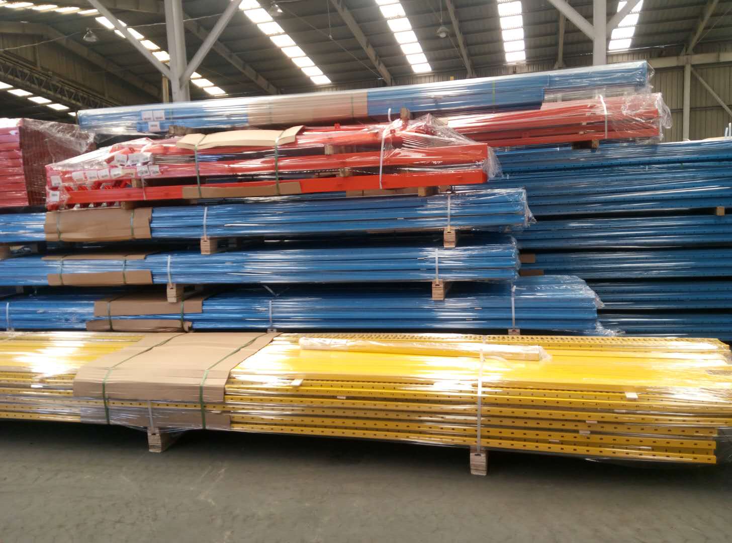 Industrial Racks/Shuttle Car System/Semi Auto Racking from China ...